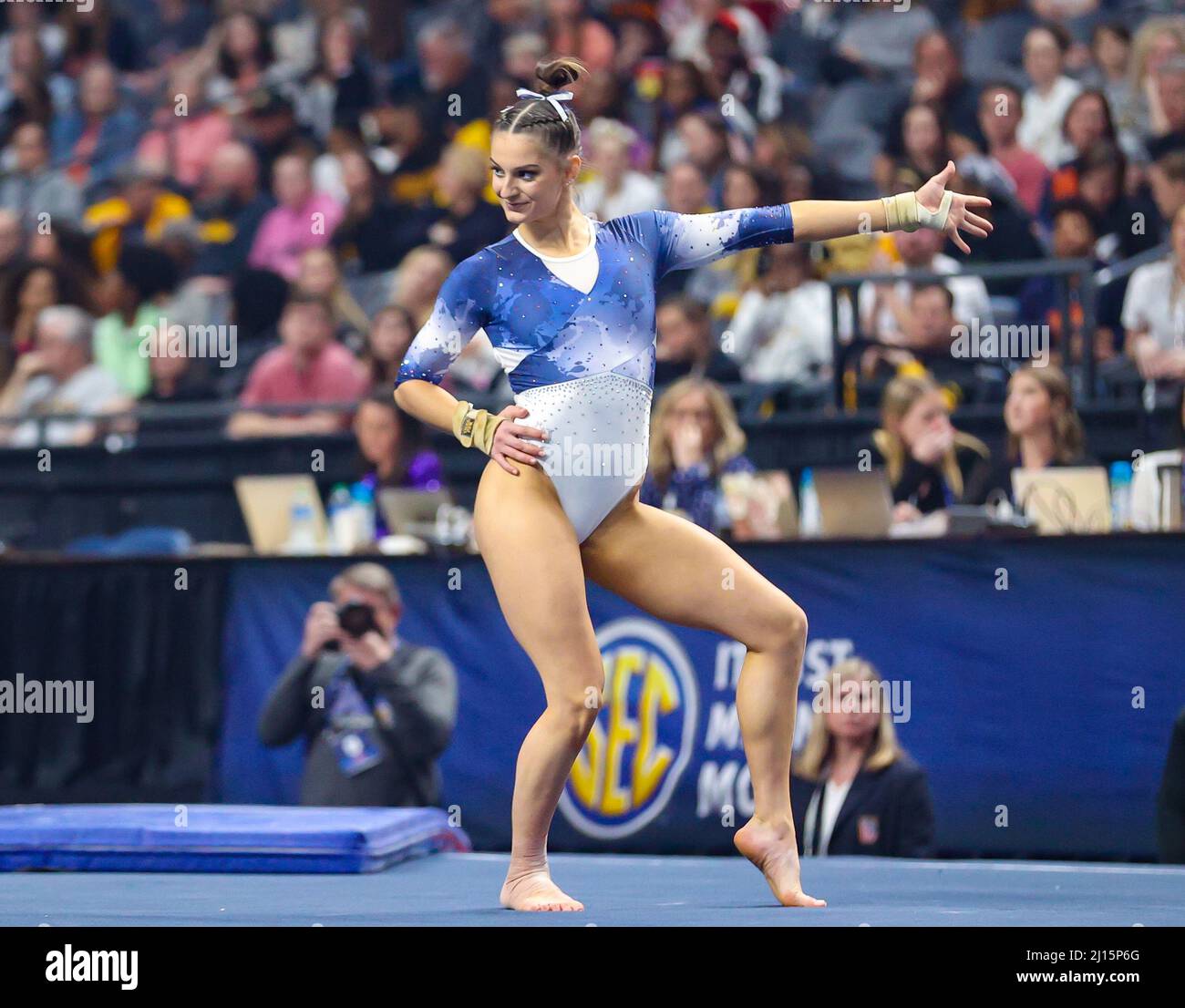 Birmingham, AL, USA. 19th Mar, 2022. Auburn's Cassie Stevens performs ...