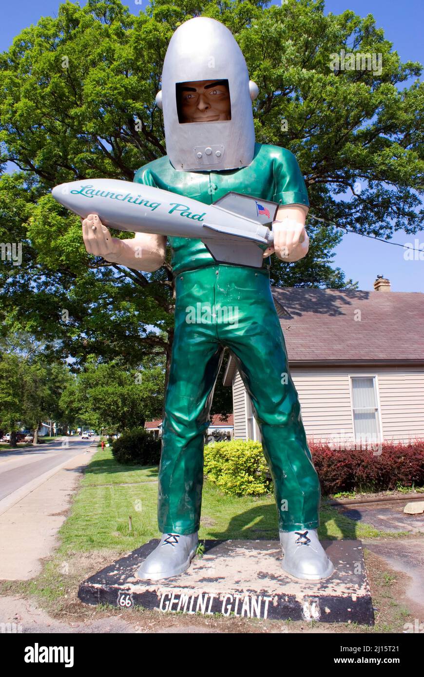 Gemini Giant astronaut figure Stock Photo - Alamy