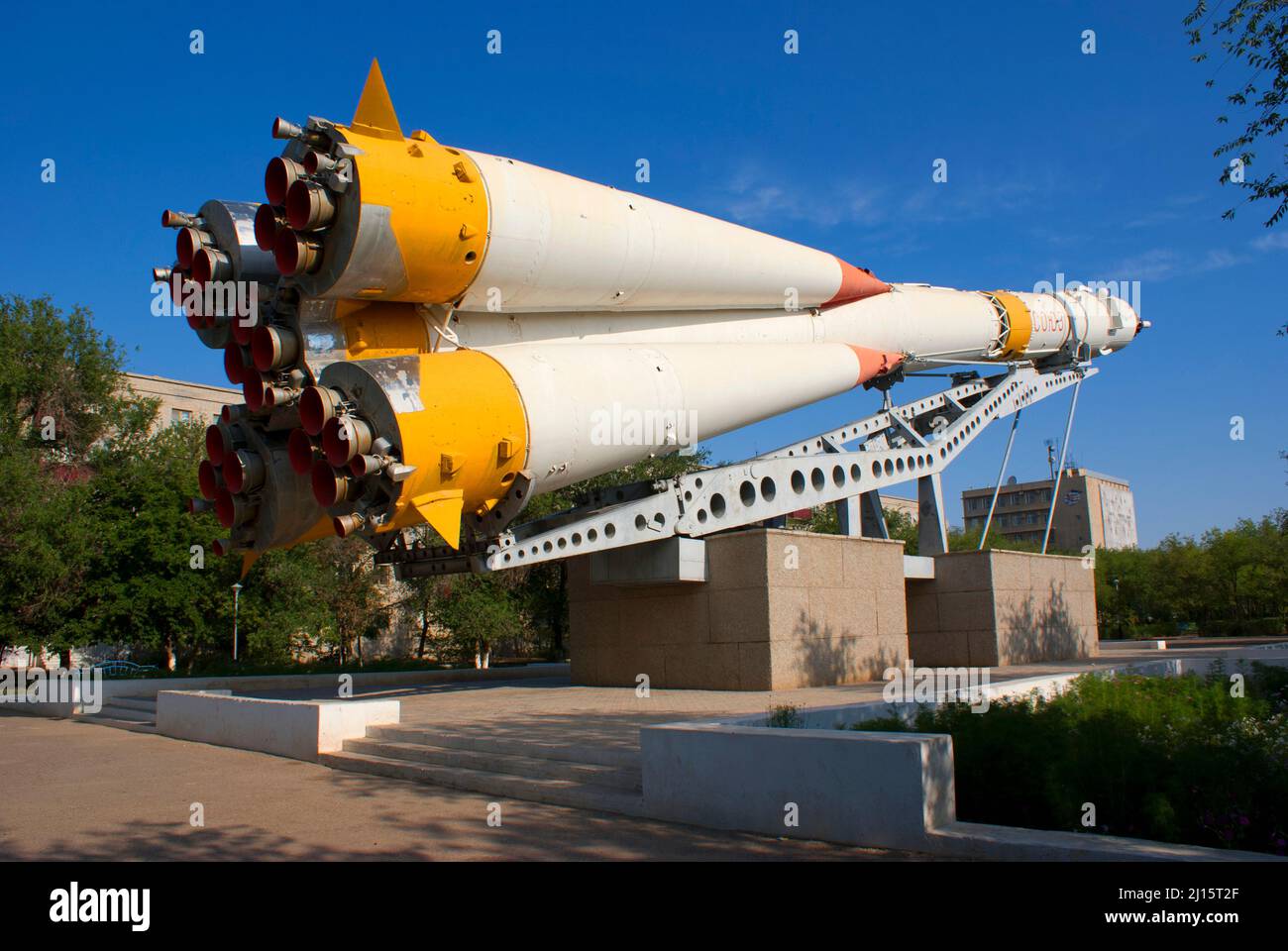 Soyuz rocket in Baikonur Stock Photo - Alamy