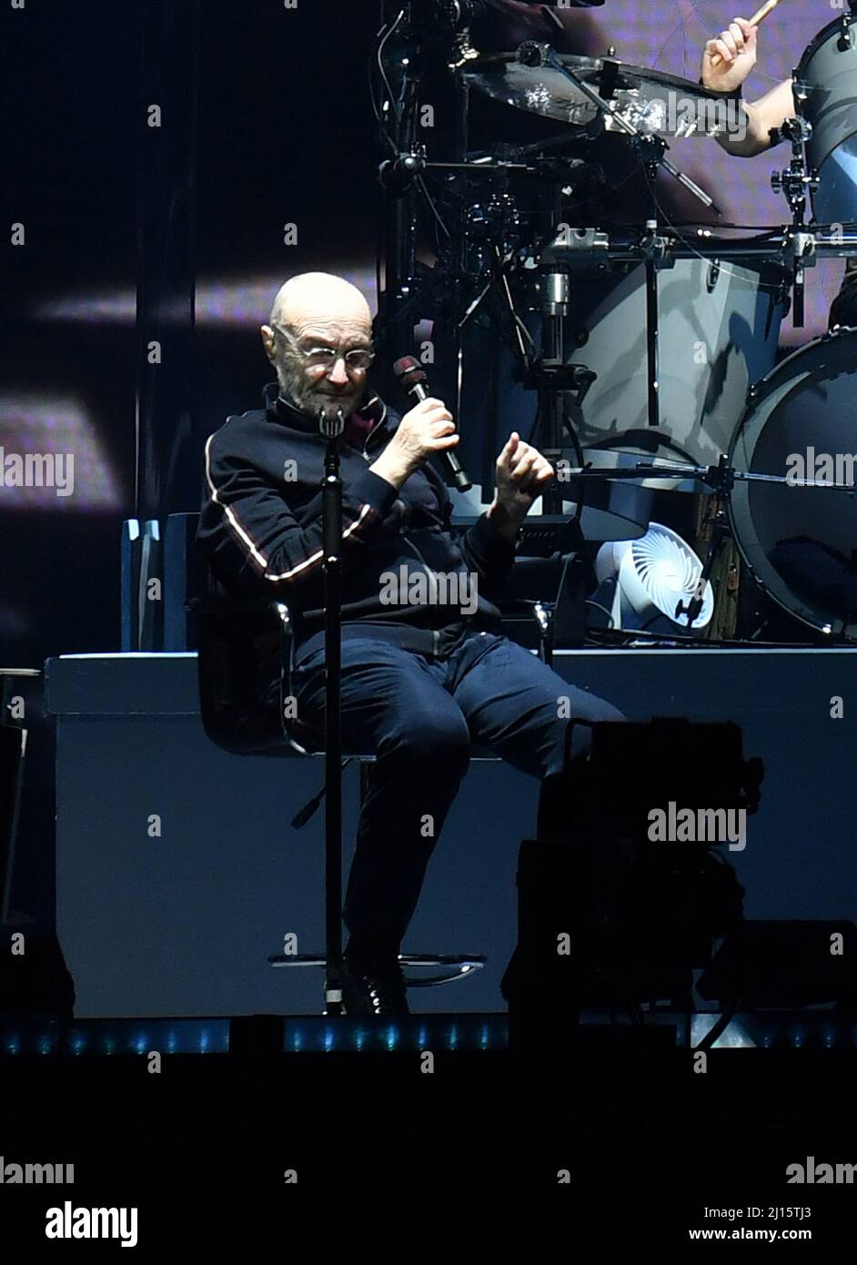 Phil Collins concert - Genesis (Mike Rutherford, Phil Collins et Tony ...