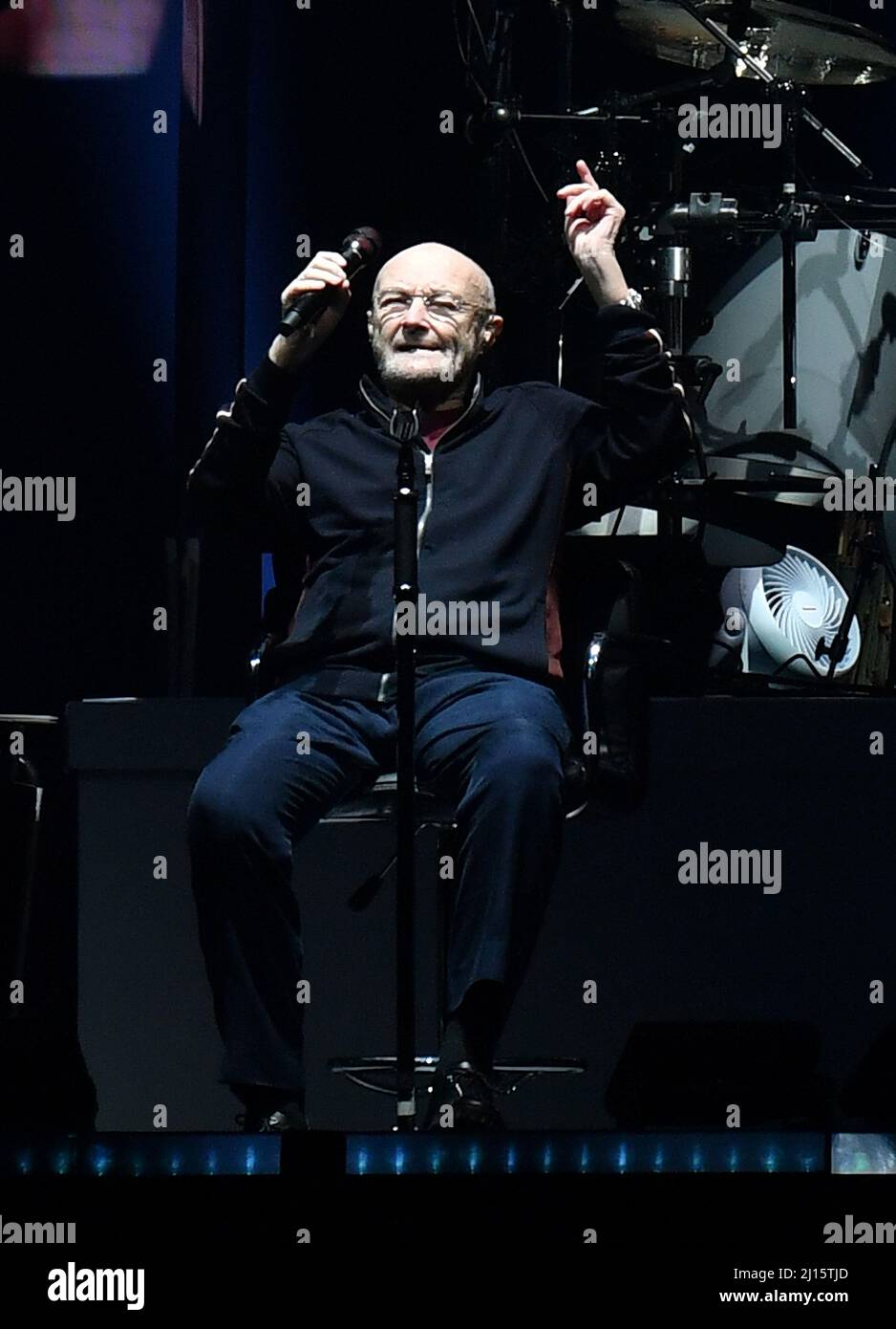 Phil Collins concert - Genesis (Mike Rutherford, Phil Collins et Tony ...