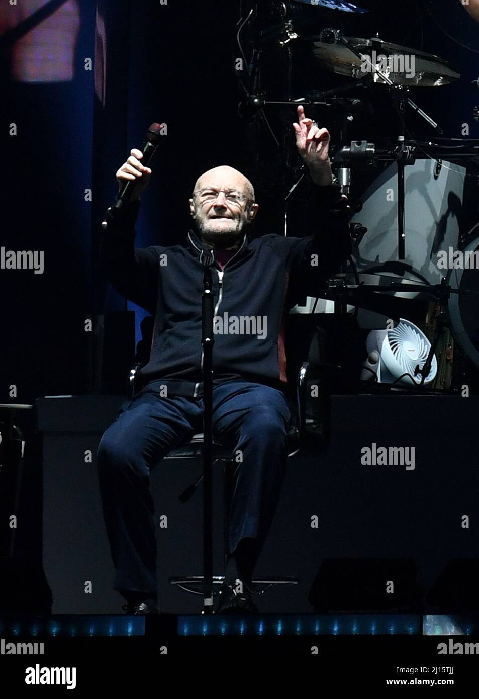 Phil Collins concert - Genesis (Mike Rutherford, Phil Collins et Tony ...