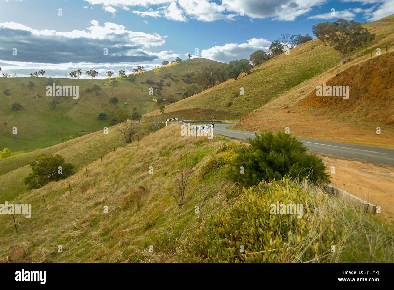 Australian country road hi-res stock photography and images - Alamy