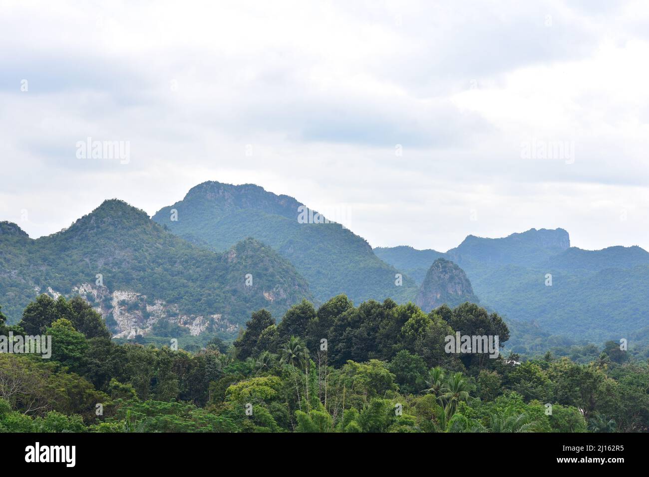 Saiyok national park hi-res stock photography and images - Alamy