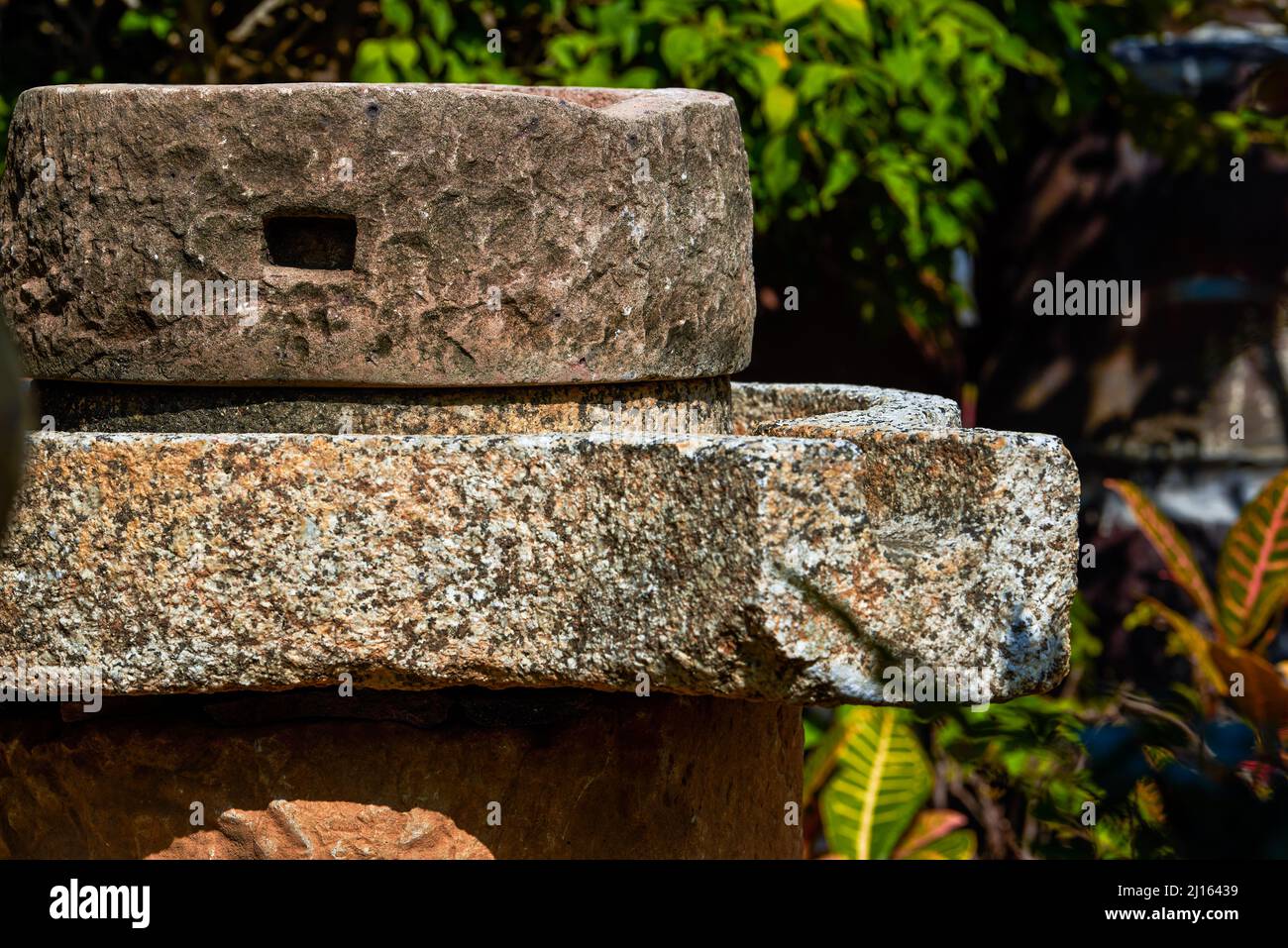 Ancient chinese farm tool hi-res stock photography and images - Alamy