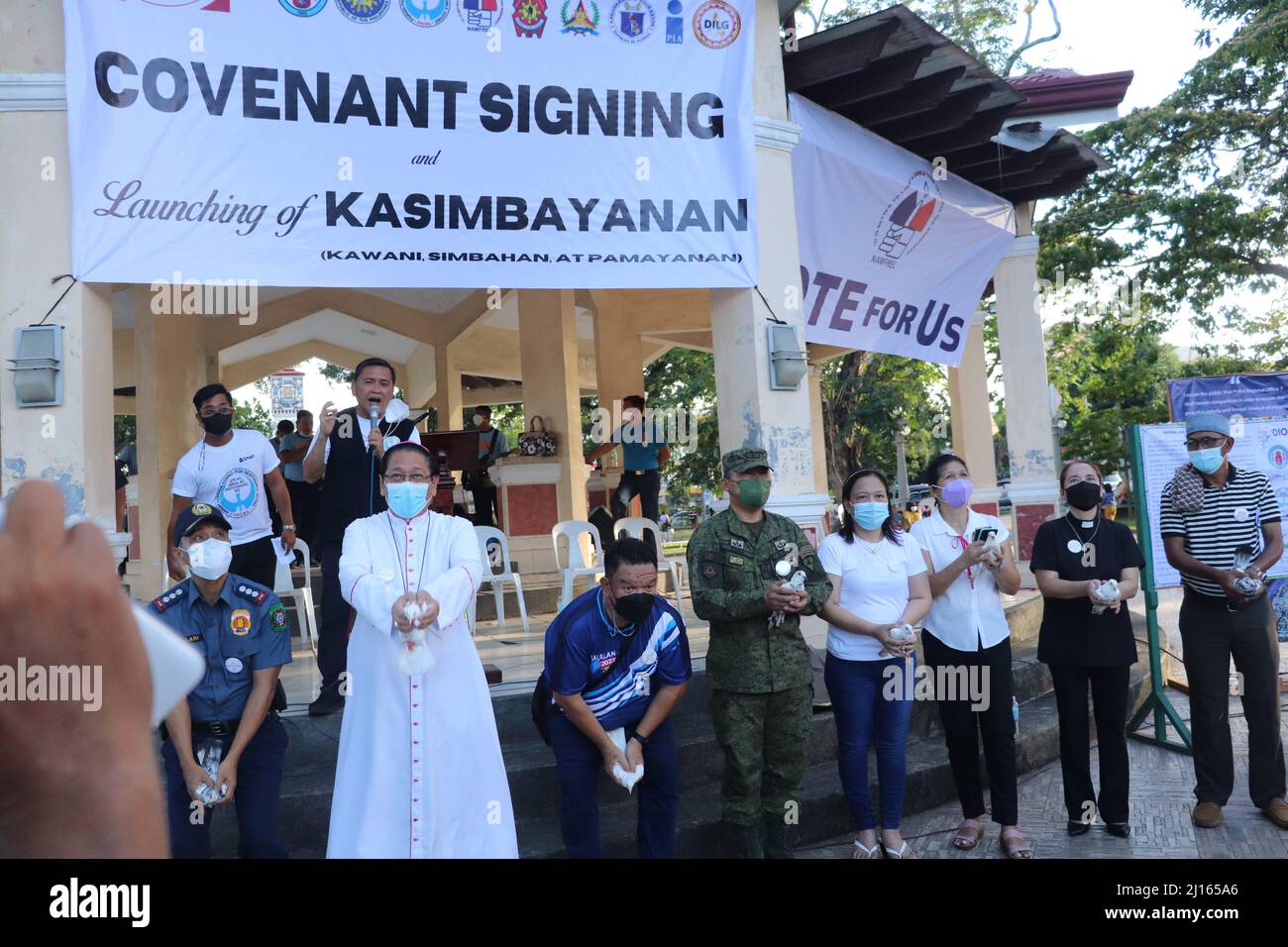 Dumaguete, Negros Oriental, Philippines. 18th Mar, 2022. 302nd Infantry ...