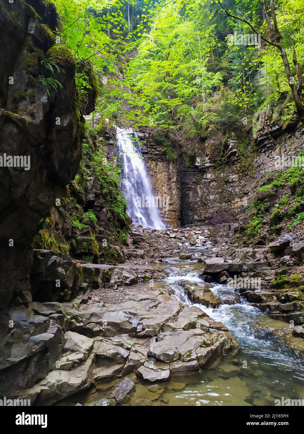 Ukraine carpathian water hi-res stock photography and images - Alamy