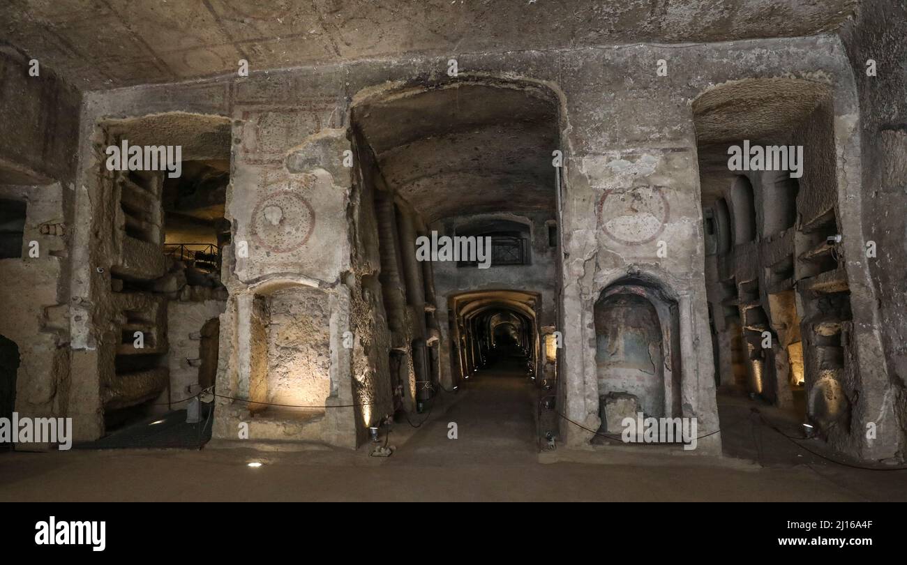 Catacombs of naples hi-res stock photography and images - Alamy