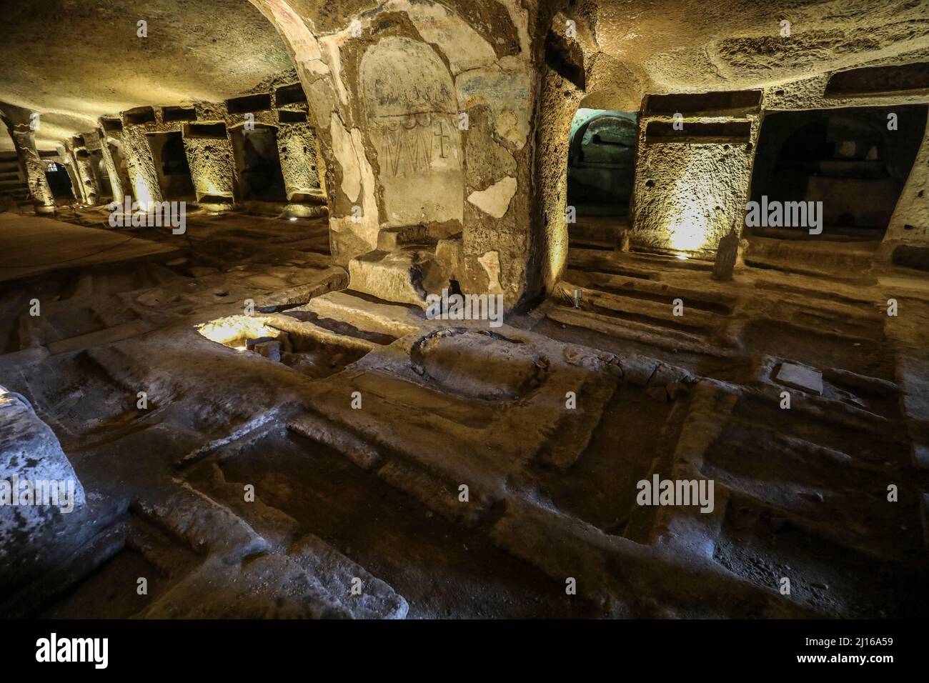 Catacombs of san gennaro italy hi-res stock photography and images - Alamy