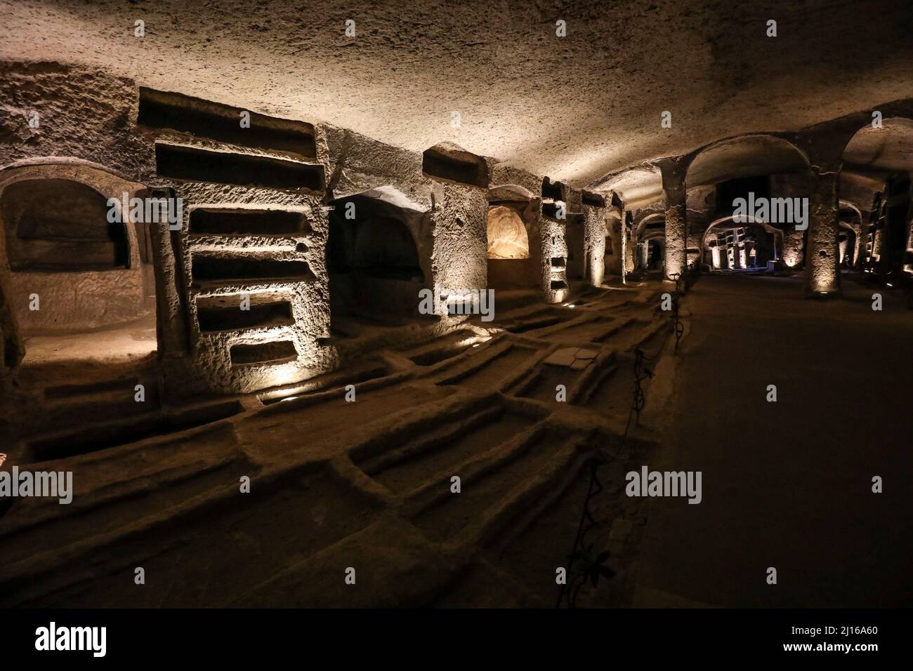 Campania naples catacombs san gennaro hi-res stock photography and ...