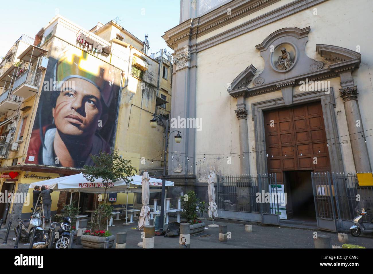 Naples street historic center hi-res stock photography and images - Alamy