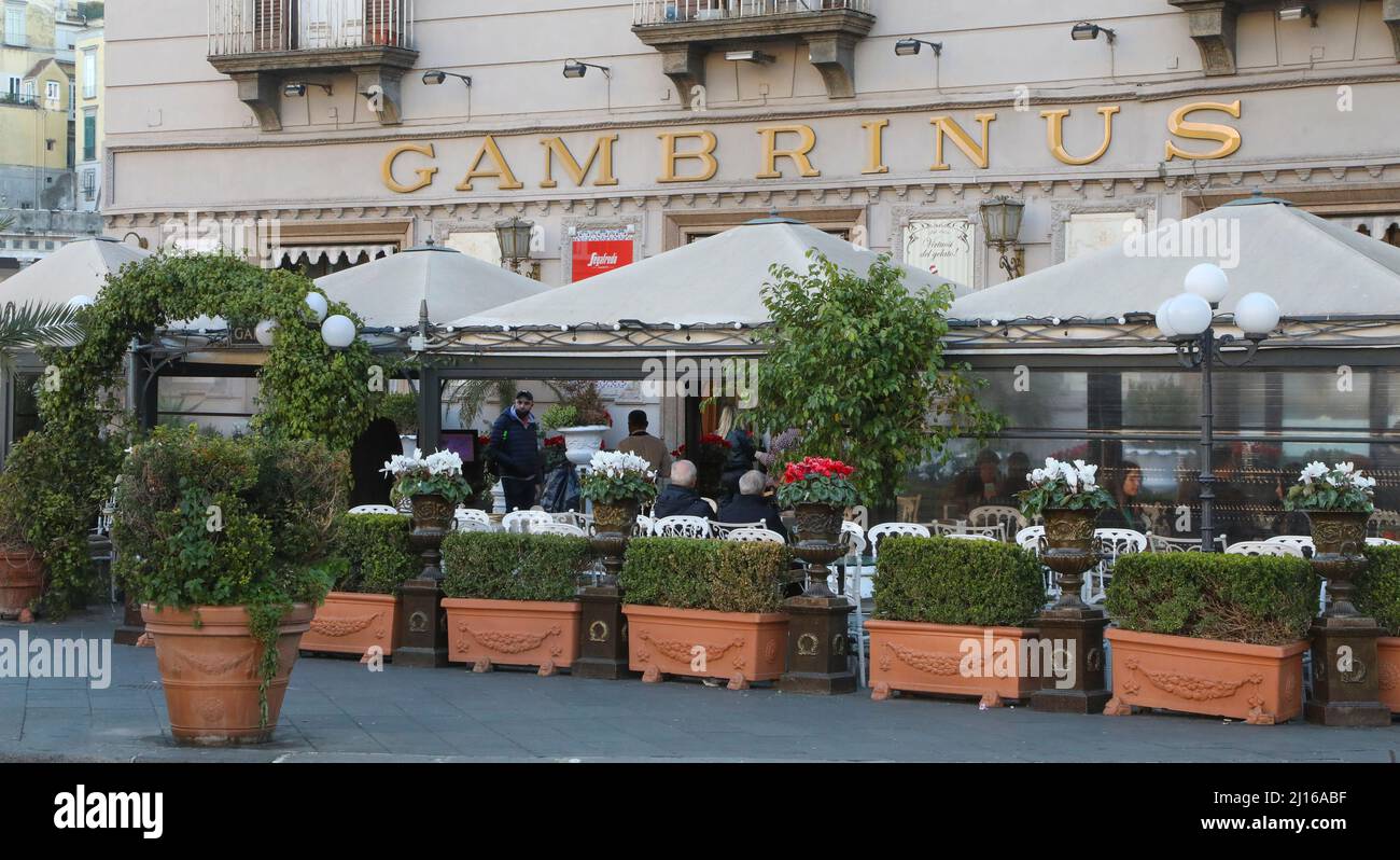 Cafe gambrinus naples italy hi-res stock photography and images - Alamy
