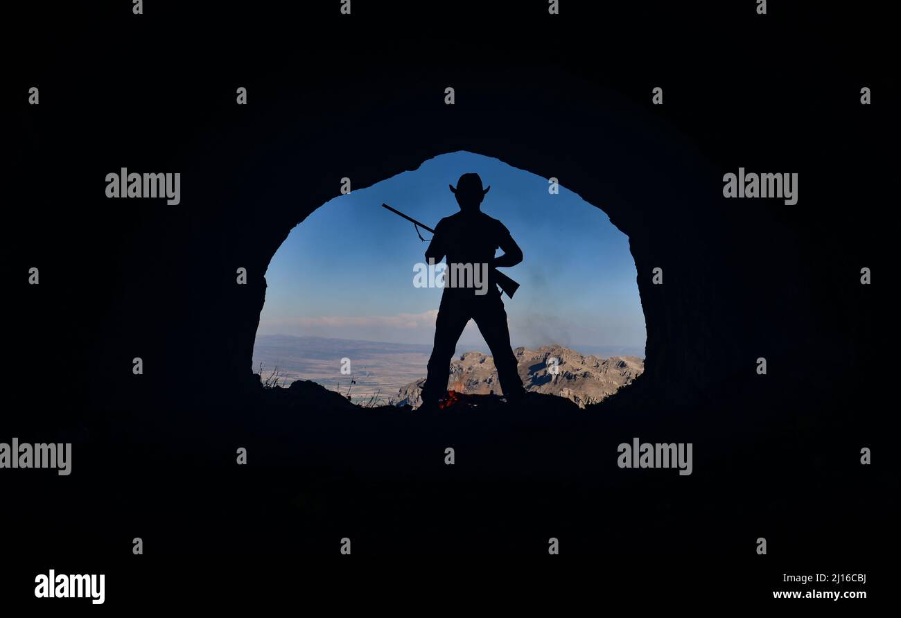 Cave men hunting hi-res stock photography and images - Alamy