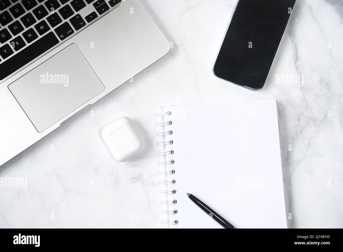 Overhead view of desktop hi-res stock photography and images - Alamy