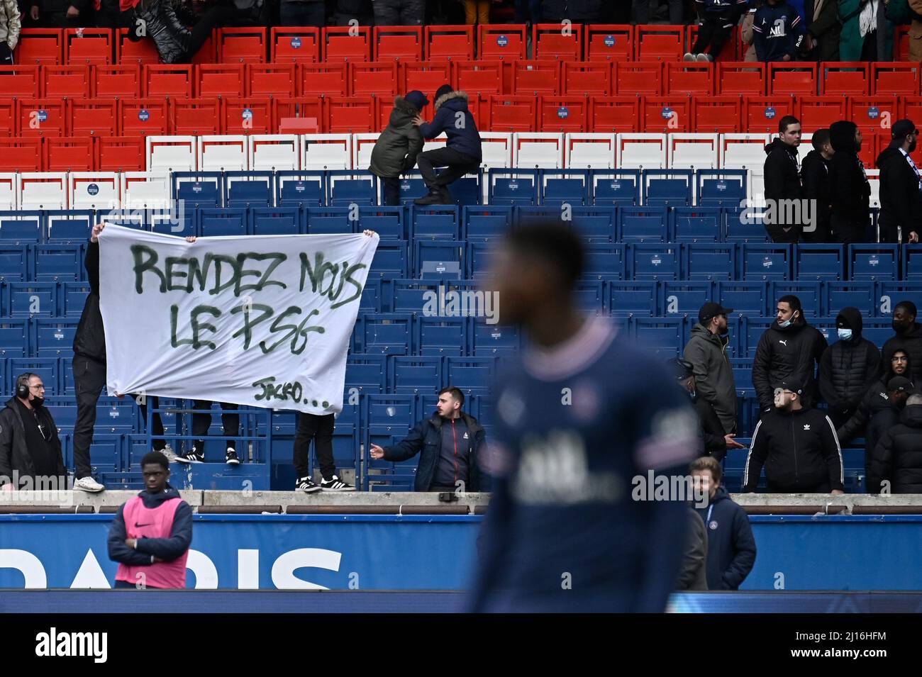 Julien Mattia / Le Pictorium - PSG vs Bordeaux - 13/03/2022 - France ...