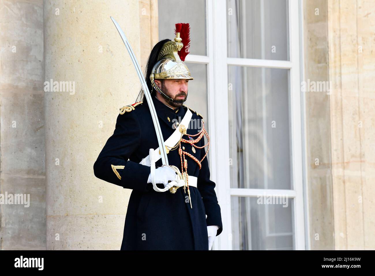 Illustration picture shows a French Republican Guard (Garde ...