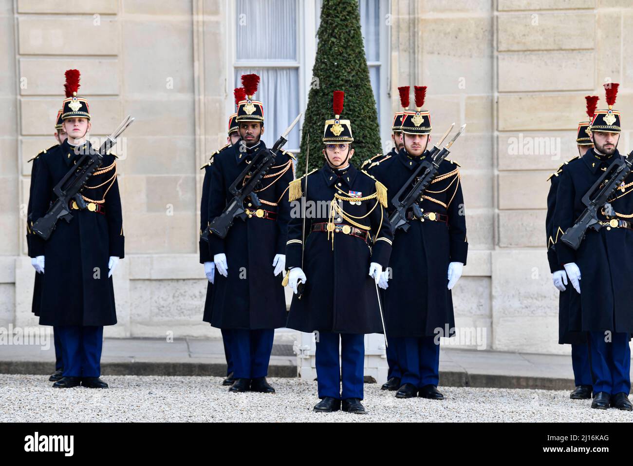Illustration picture shows French Republican Guards (guard) (Garde ...