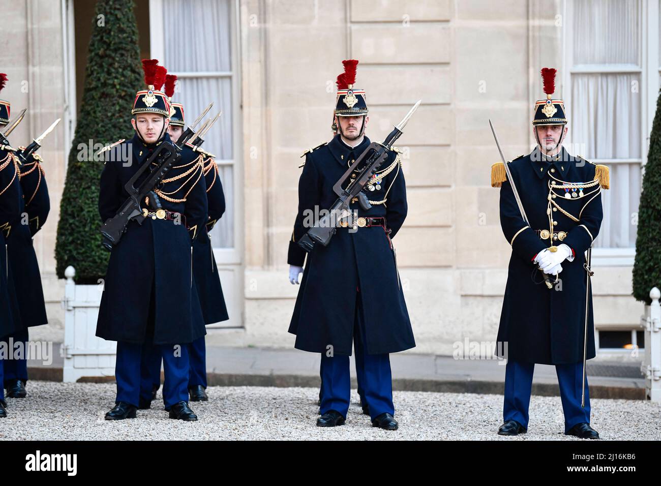 Illustration picture shows French Republican Guards (guard) (Garde ...
