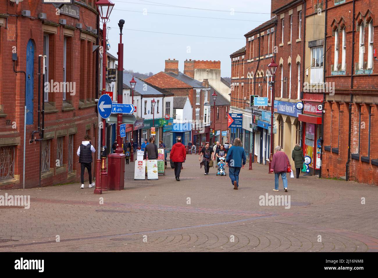 People and shops in a town center in Ilkeston, Derbyshire, UK Stock ...