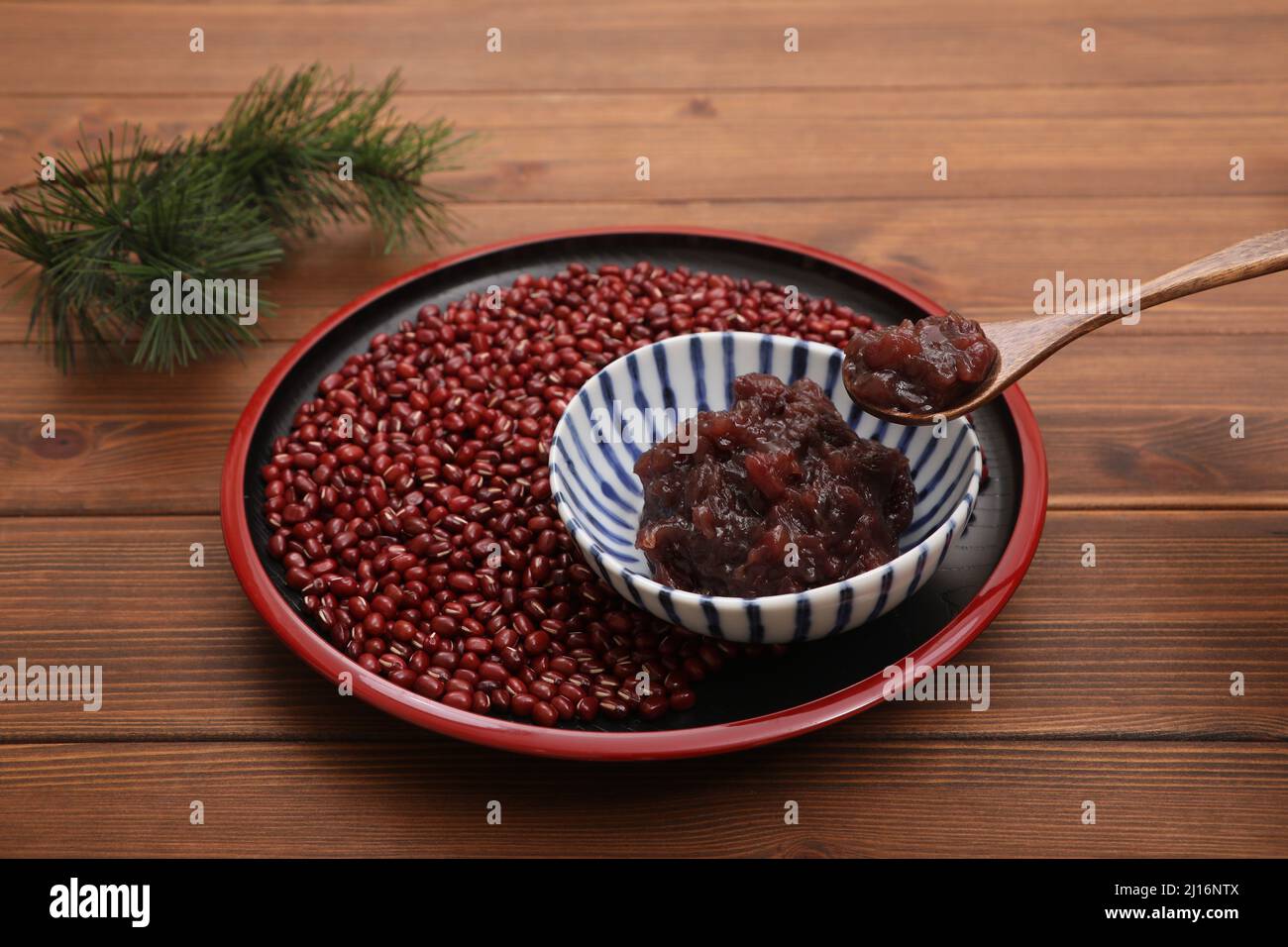 Azuki bean jam hi-res stock photography and images - Alamy