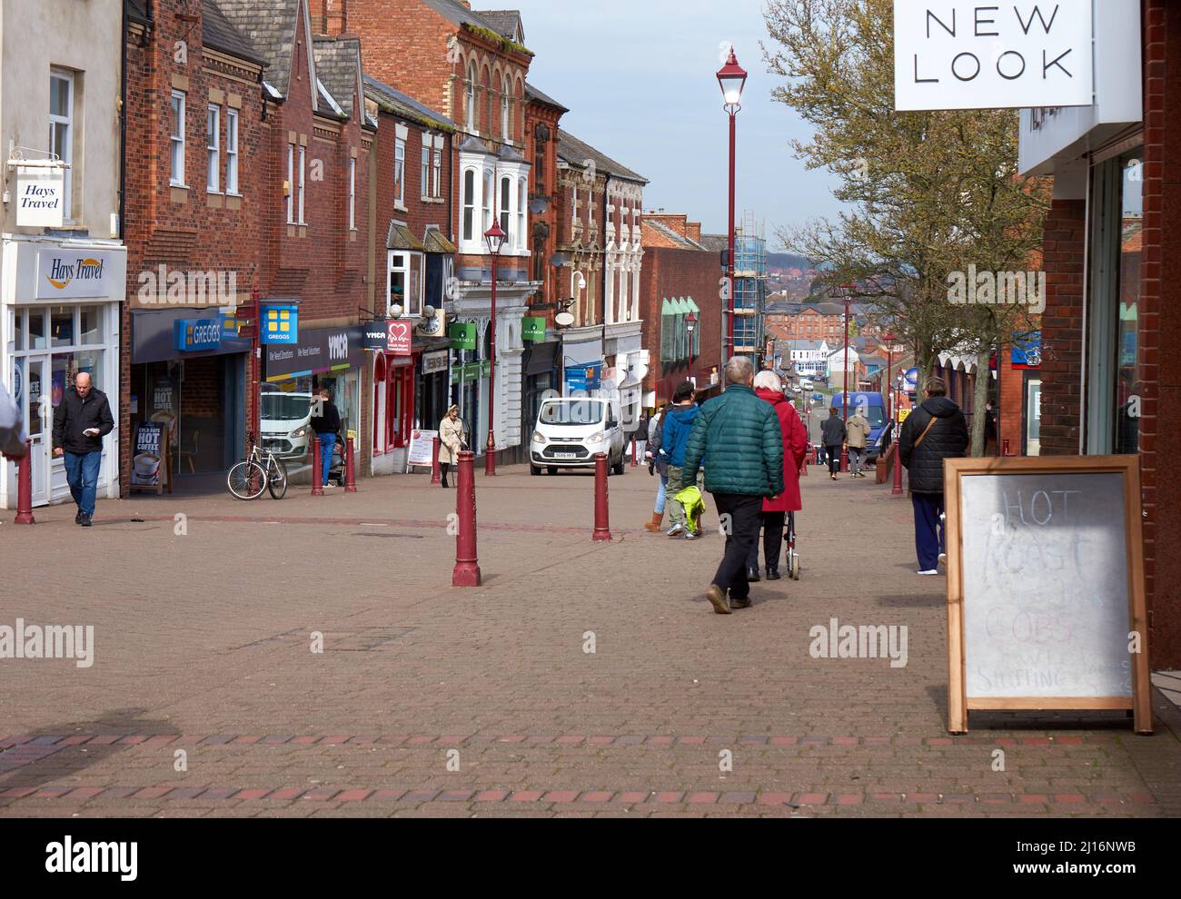 People and shops in a town center in Ilkeston, Derbyshire, UK Stock ...