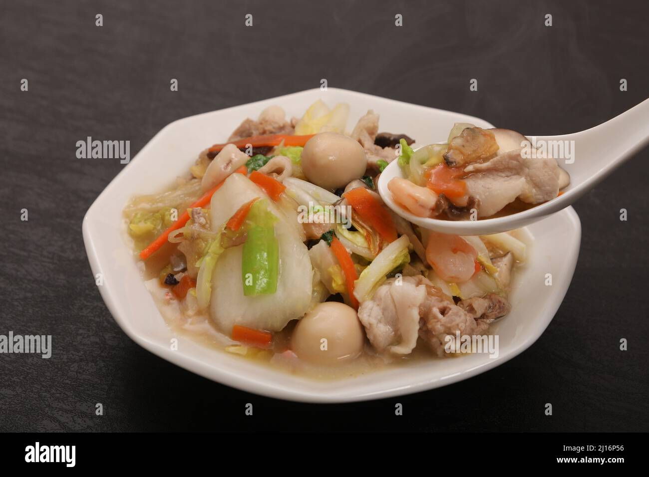 Stir-fried Vegetables and Meat in Starchy Sauce Stock Photo - Alamy