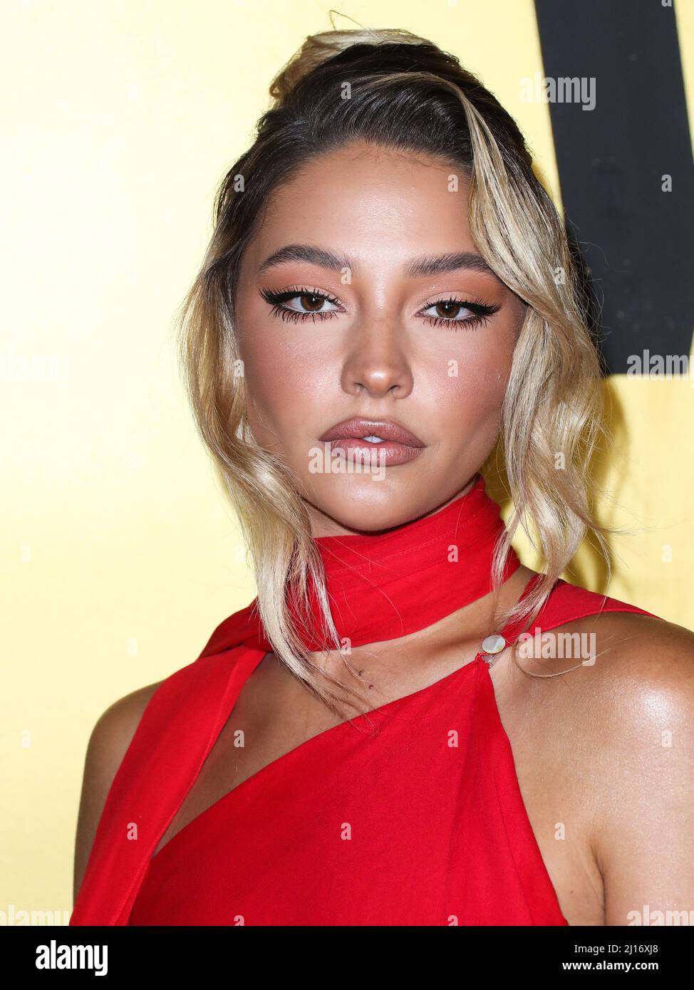 Maggie Cline's Instagram, Twitter & Facebook on IDCrawl