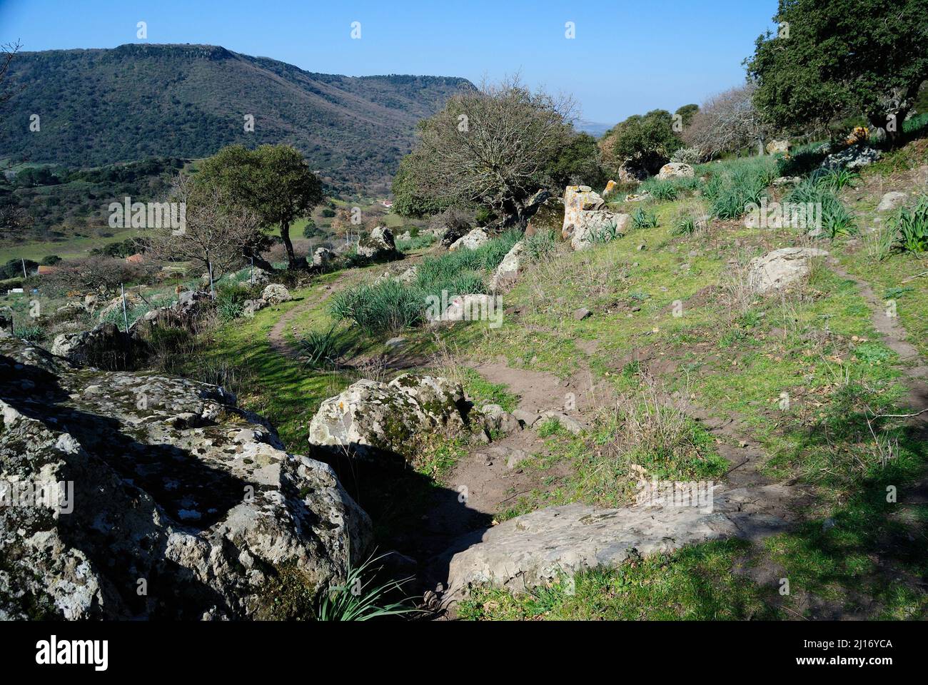 The path to Monte Santo peak Stock Photo - Alamy