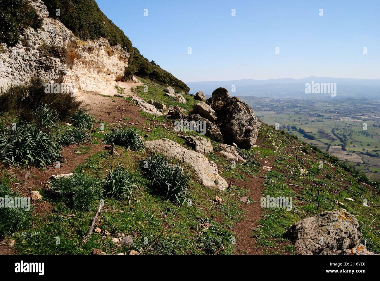 The path to Monte Santo peak Stock Photo - Alamy