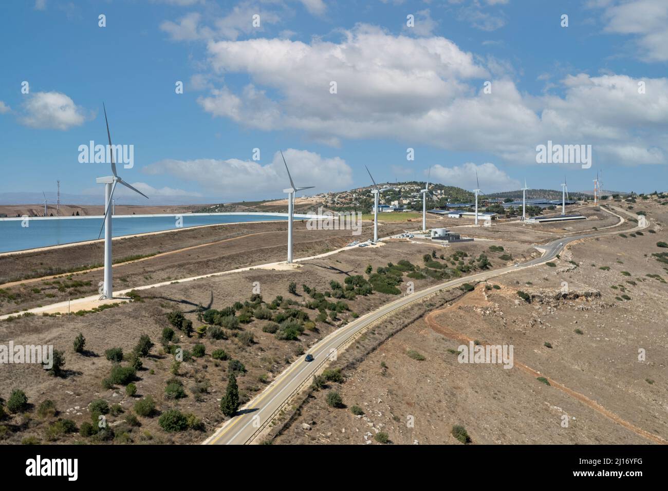 Wind turbine in rural field hi-res stock photography and images - Alamy