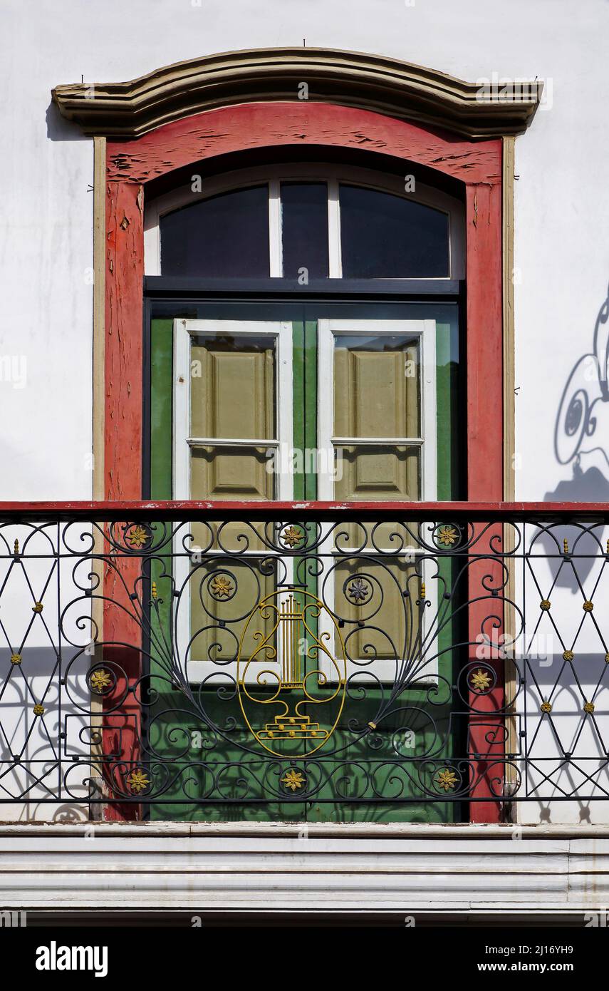 Colonial balcony on facade in Ouro Preto, Brazil Stock Photo - Alamy