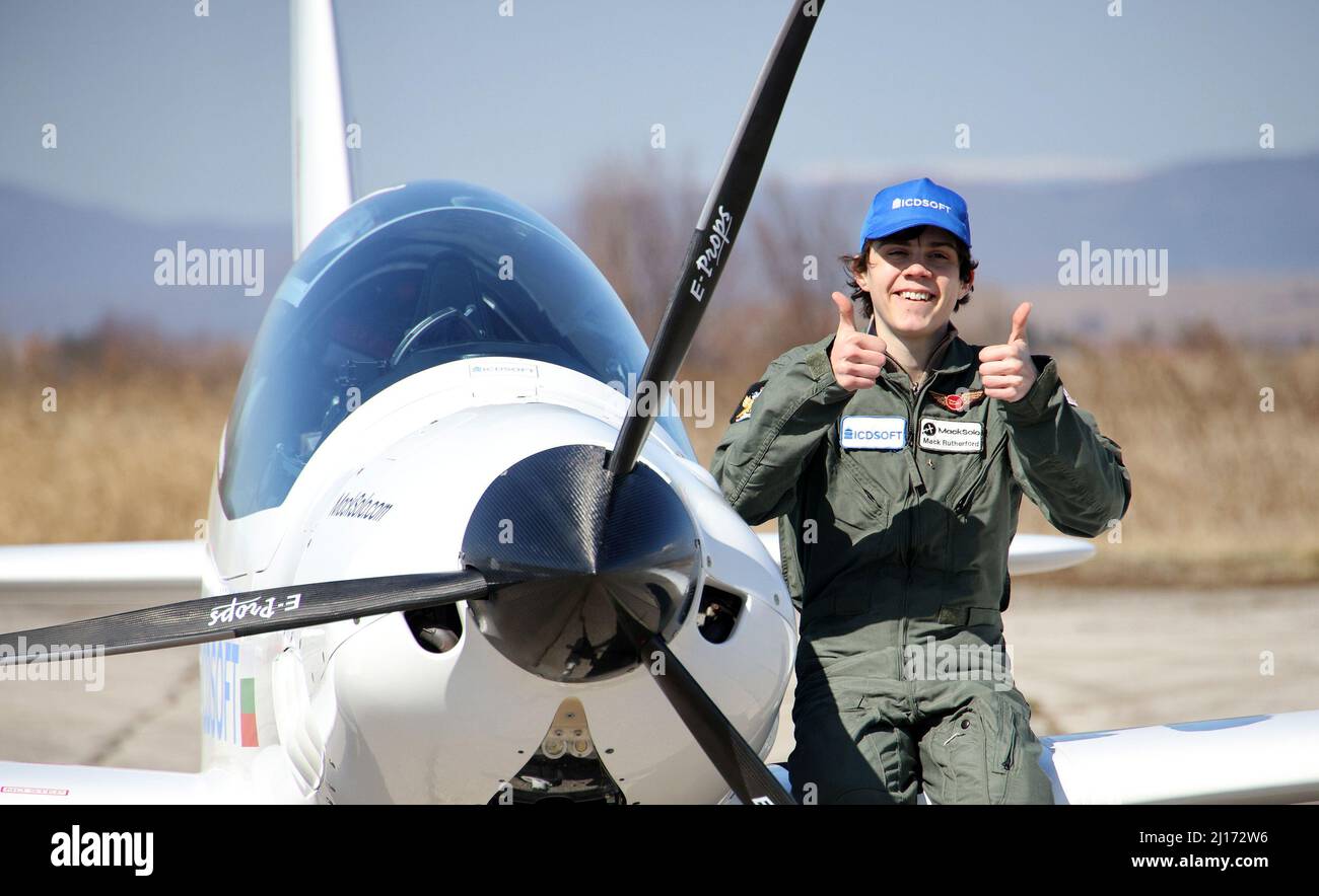 Mack rutherford hi-res stock photography and images - Alamy