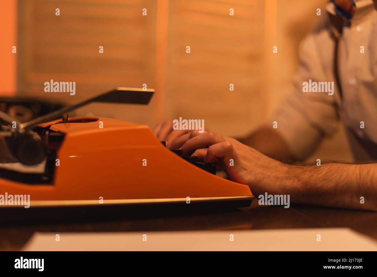 Person using typewriter hi-res stock photography and images - Alamy