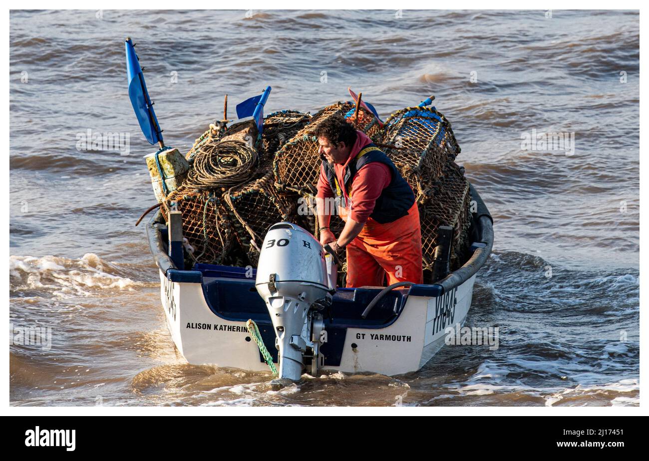 Lobster fishermen sheringham hi-res stock photography and images - Alamy