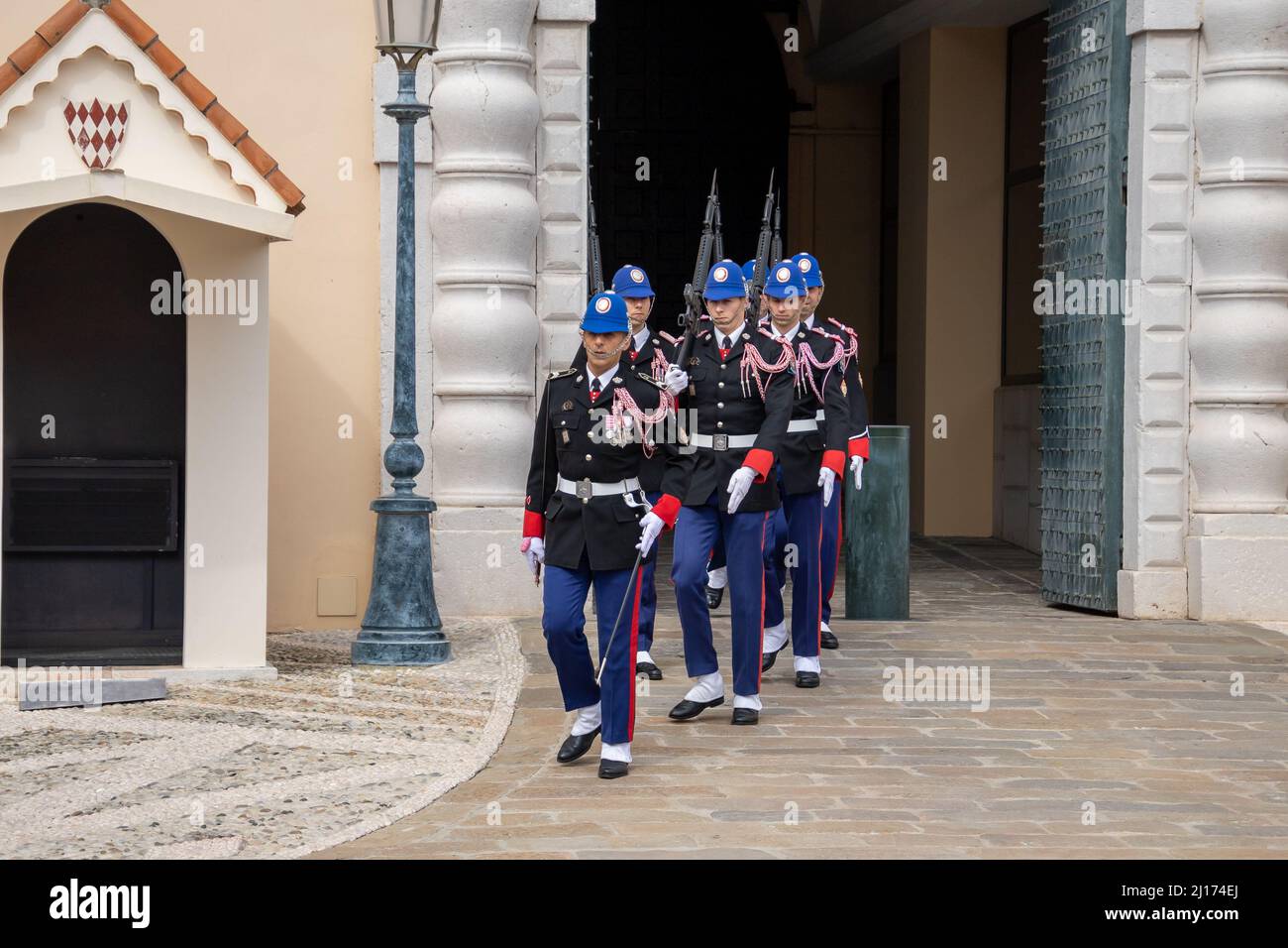 changing of the guard ceremony at the palace of the principality of monaco Stock Photo - Alamy