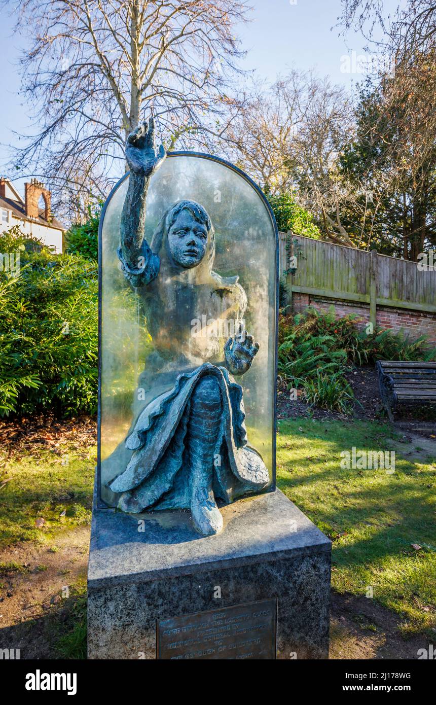 Alice Through The Looking Glass sculpture by Jeanne Argent in Guildford ...