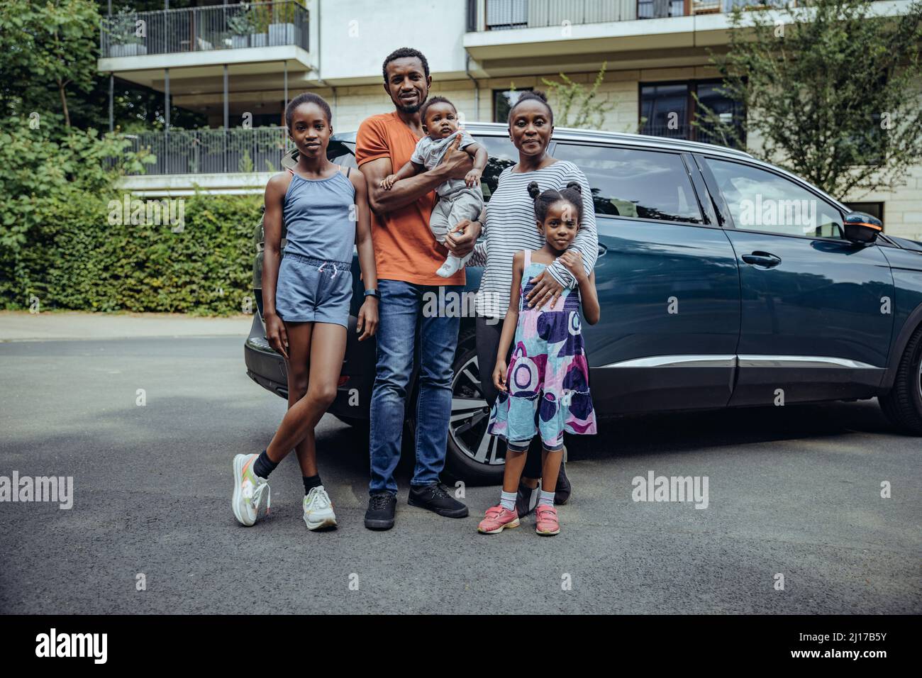 Car on road five hi-res stock photography and images - Alamy