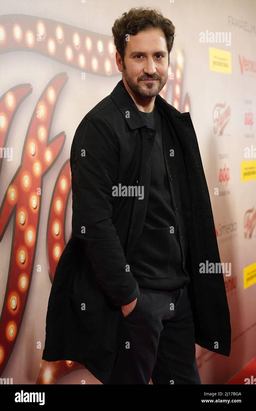 Alex Gadea attends to 'Fama. El Musical' premiere on March 22, 2022 in ...