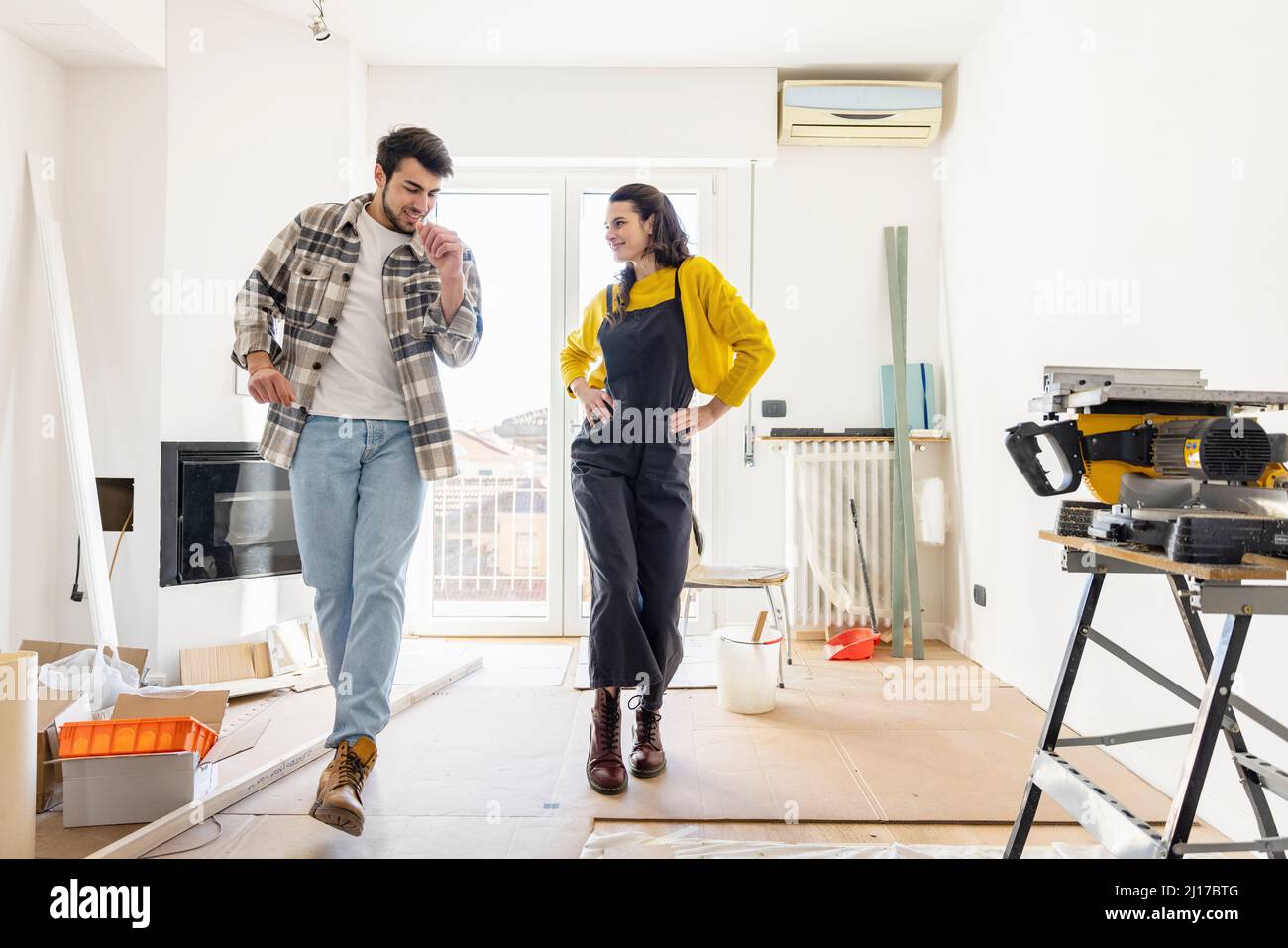 Boyfriend girlfriend on new hi-res stock photography and images - Alamy