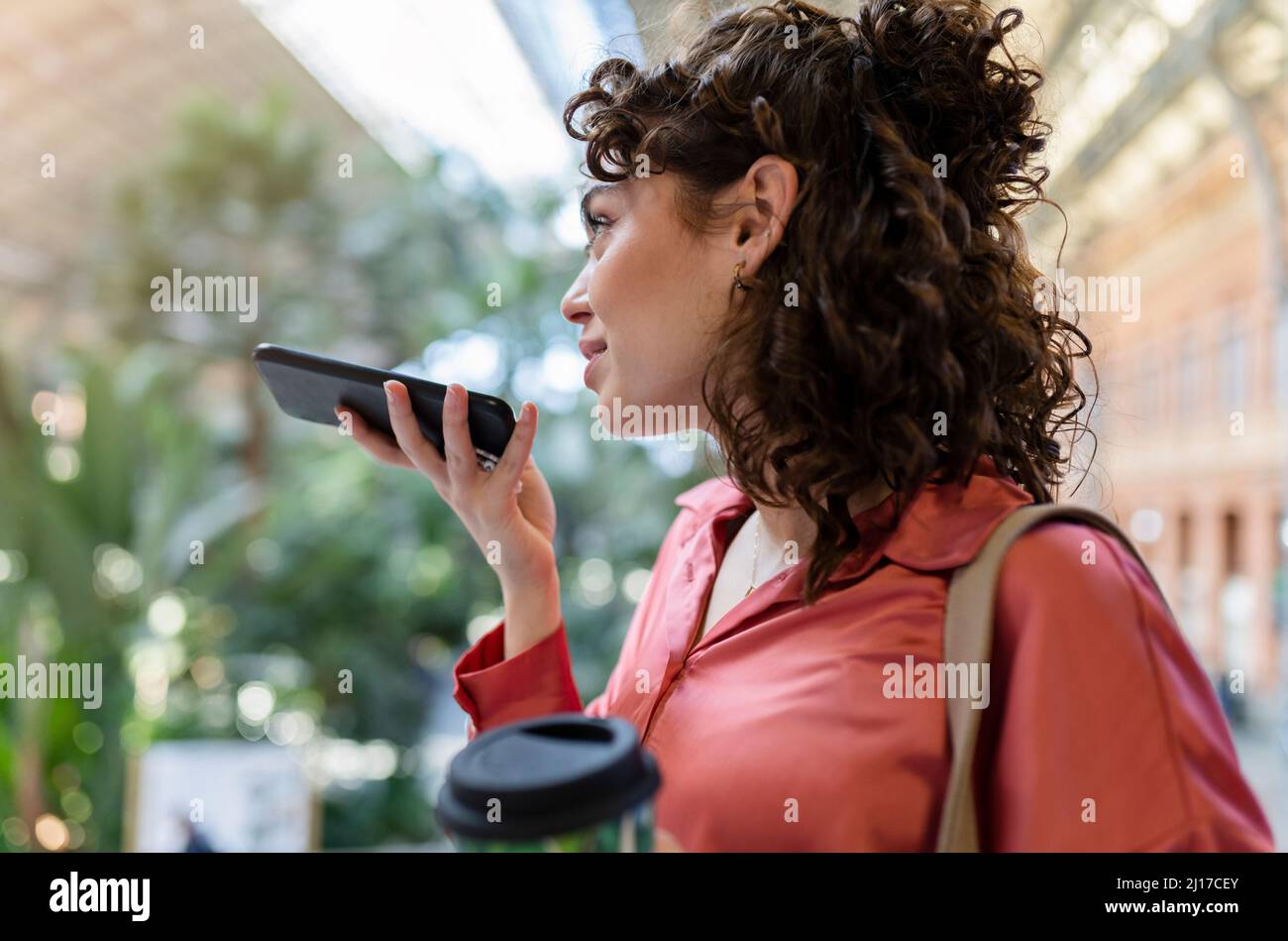 Voice message voicemail speech hi-res stock photography and images - Alamy