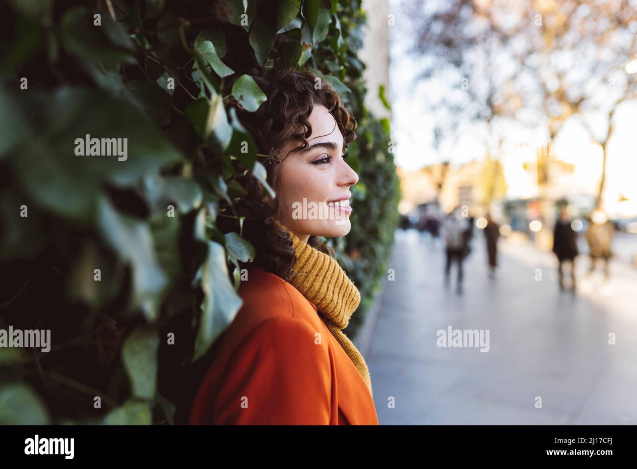 Creeping woman hi-res stock photography and images - Alamy