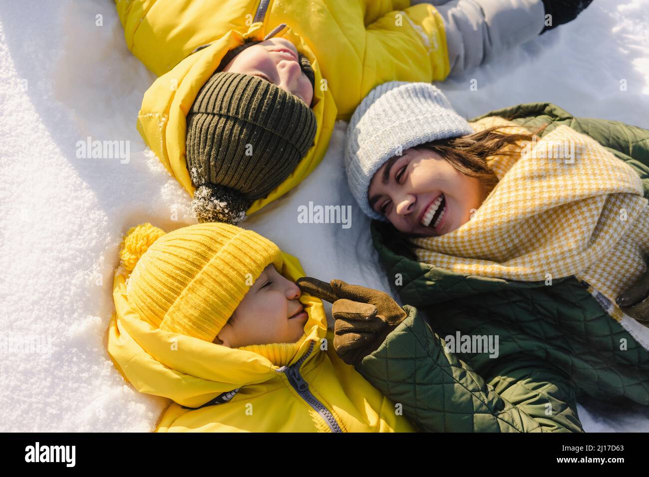 Child touching snow hi-res stock photography and images - Alamy