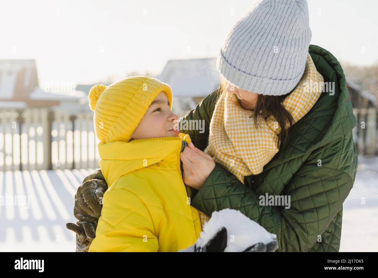 Child zipping jacket hi-res stock photography and images - Alamy