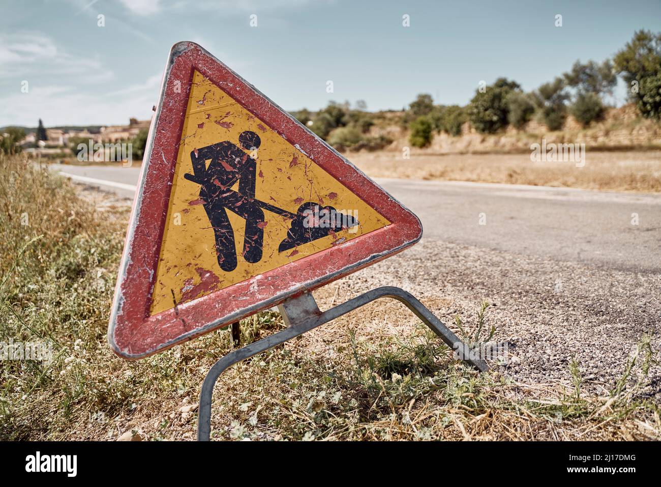 Road construction sign hi-res stock photography and images - Alamy