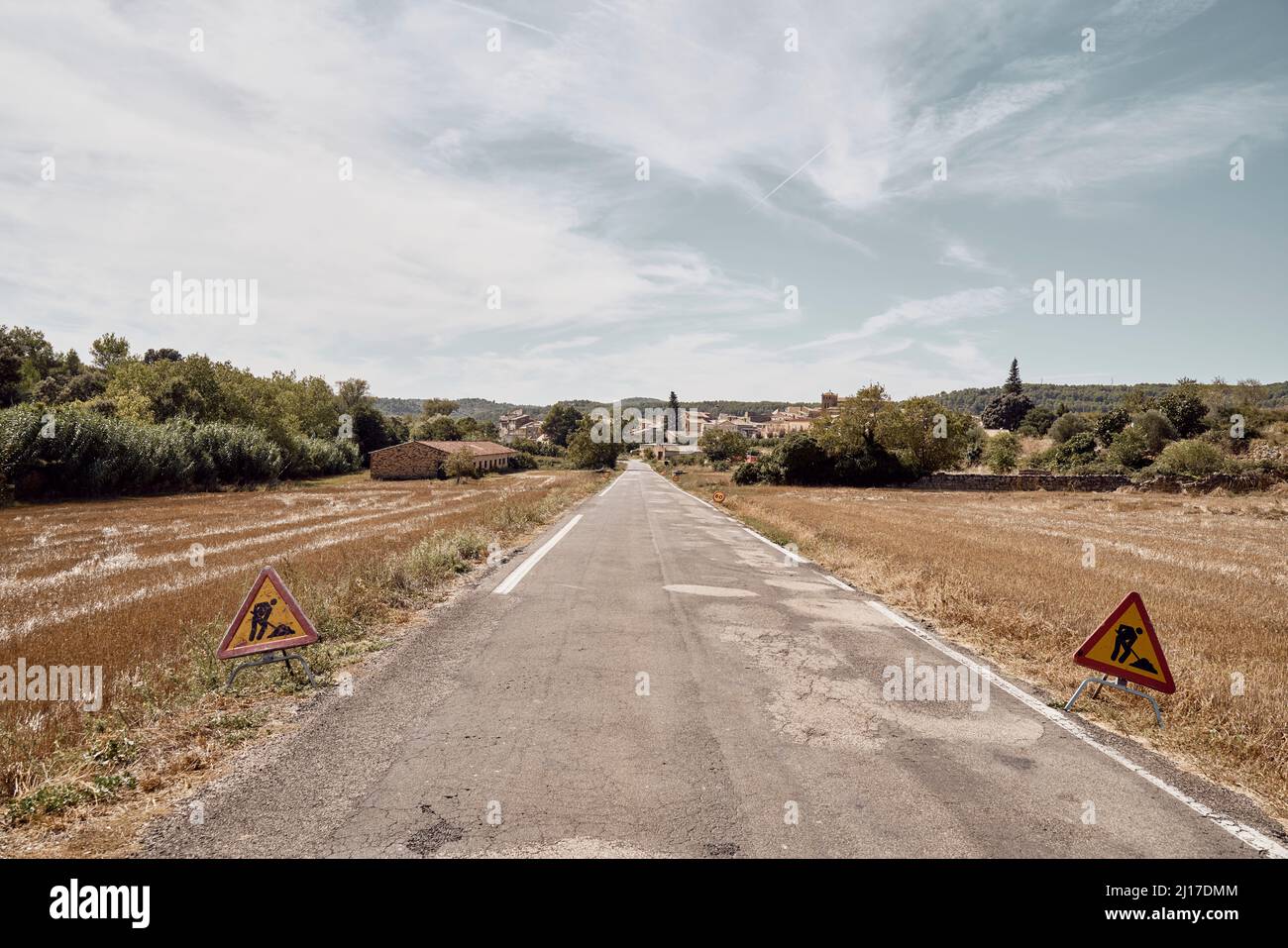 Construction Signs High Resolution Stock Photography and Images - Alamy