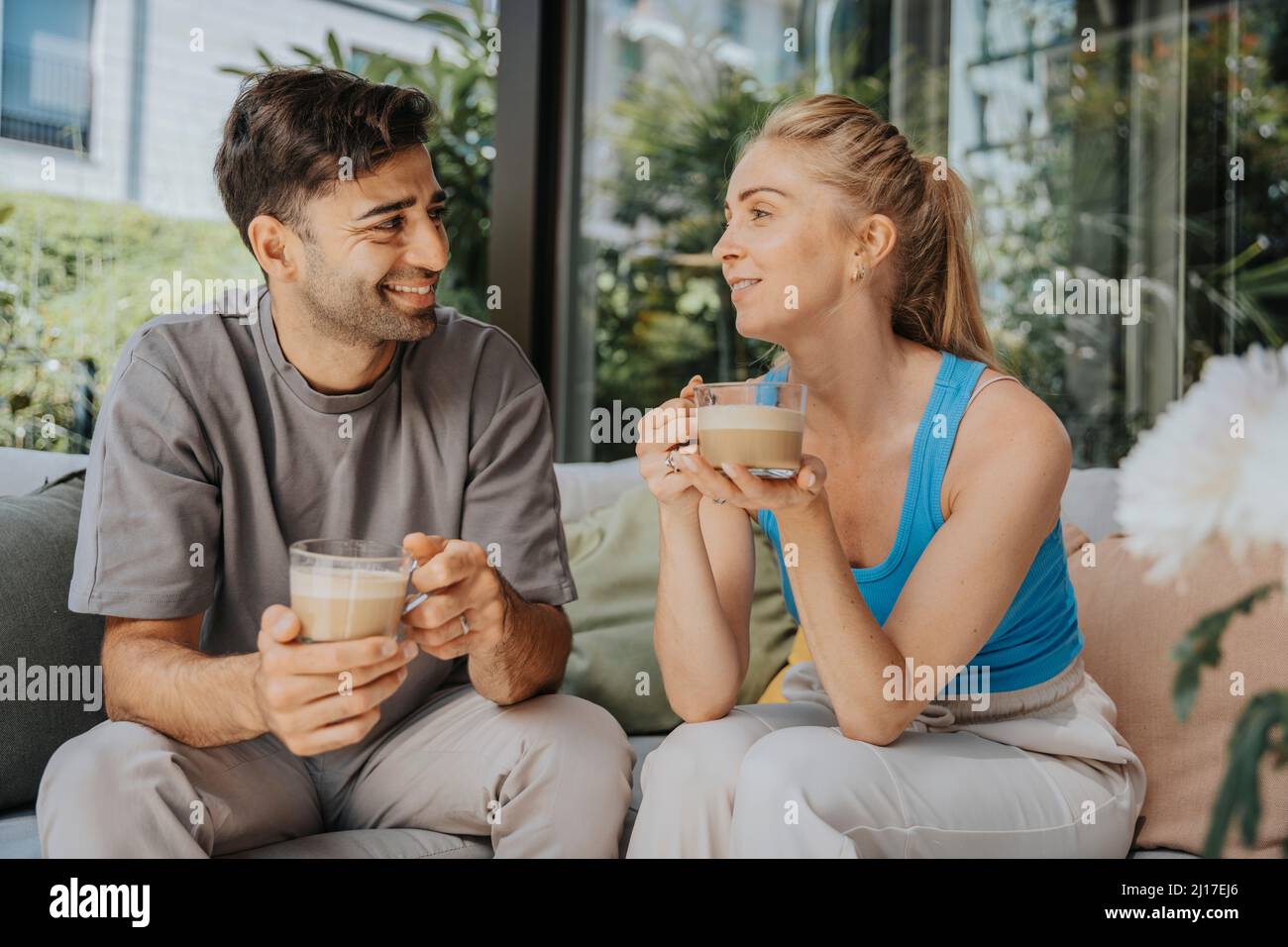 Men drink coffee together hi-res stock photography and images - Alamy
