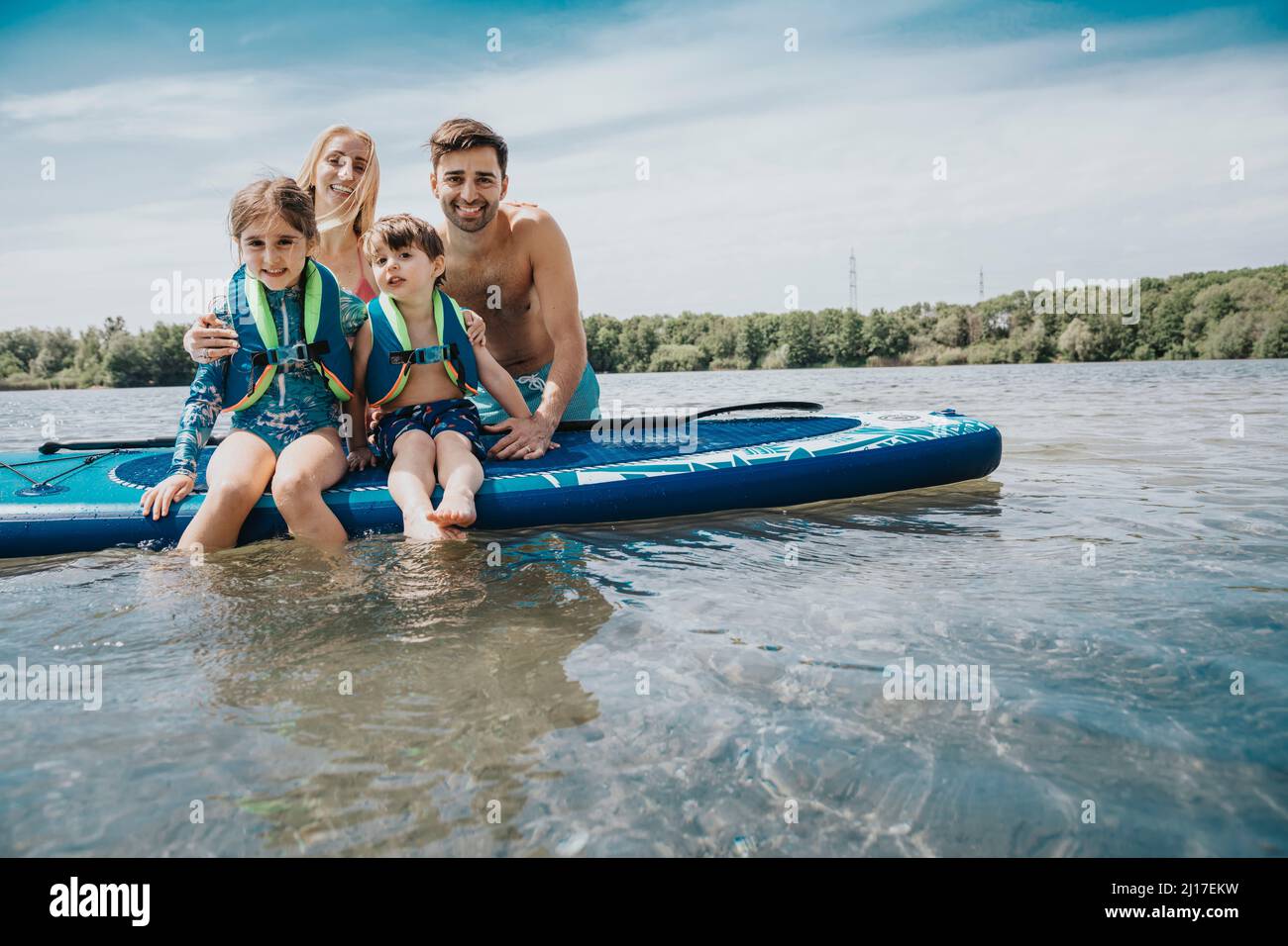 Weekend with family hi-res stock photography and images - Alamy