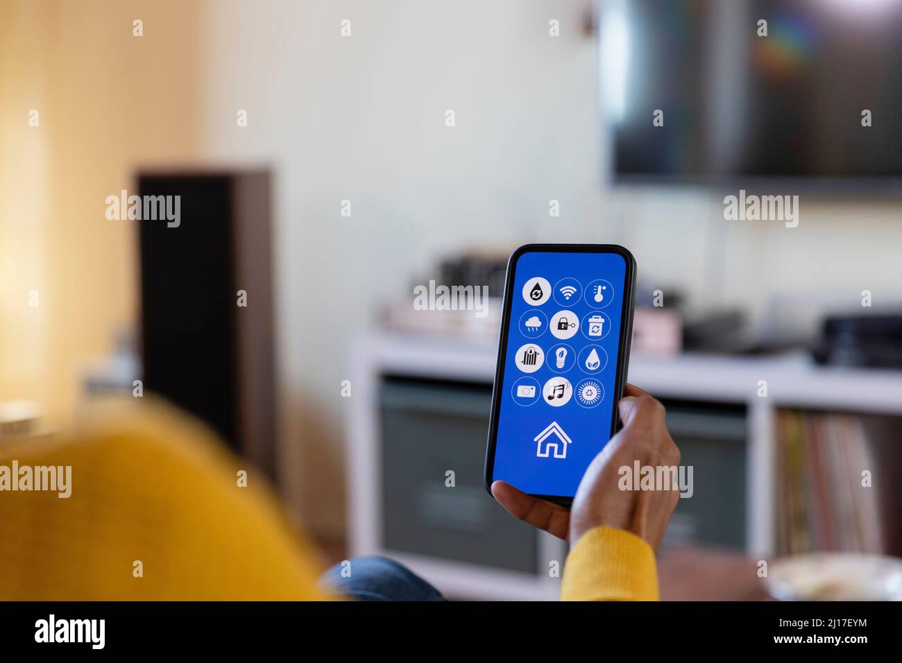 Iot device hi-res stock photography and images - Alamy