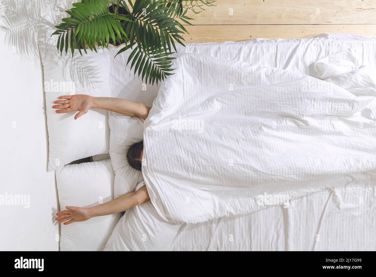 Covered arms hi-res stock photography and images - Alamy