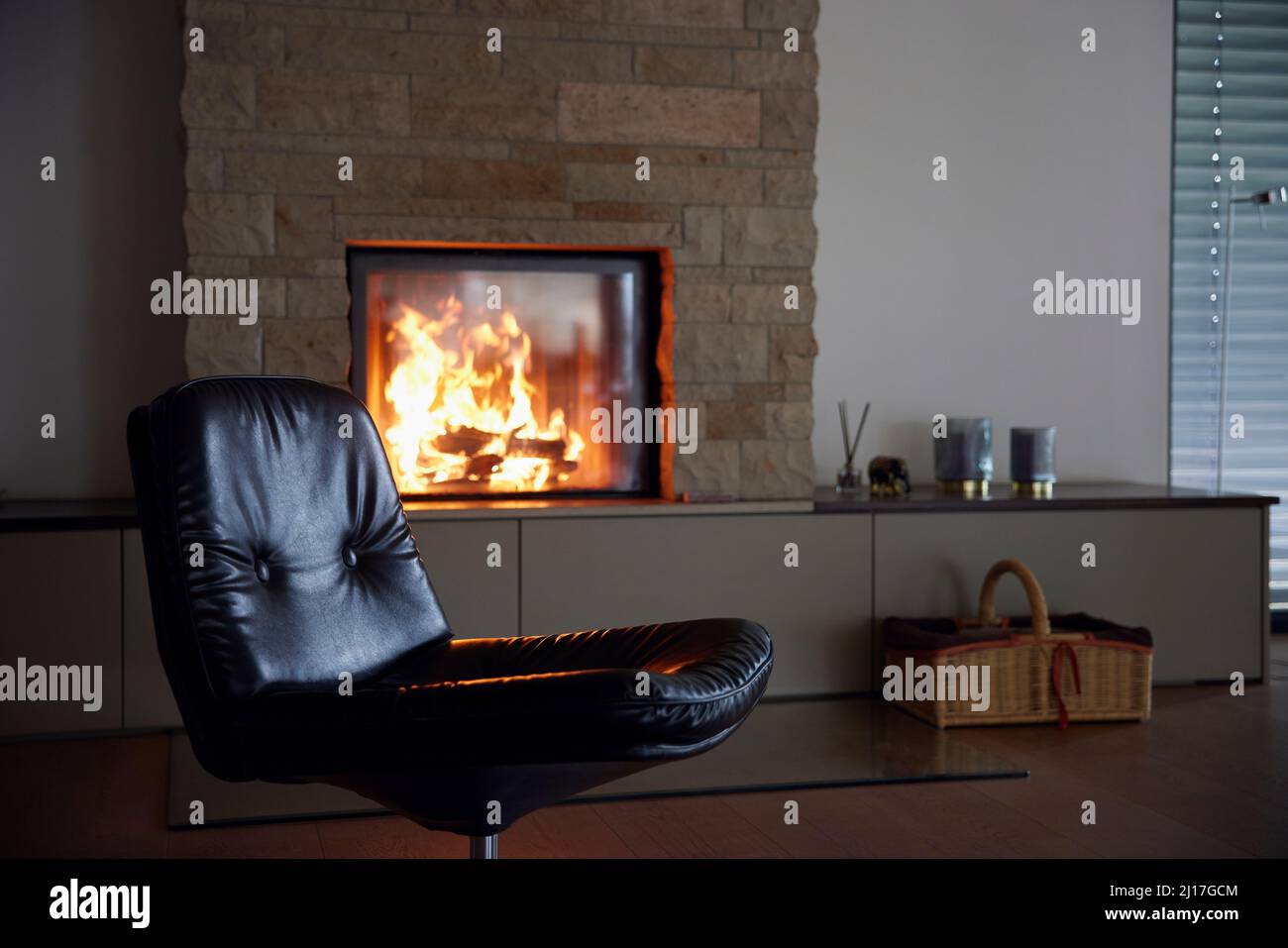 Black chair hi-res stock photography and images - Alamy